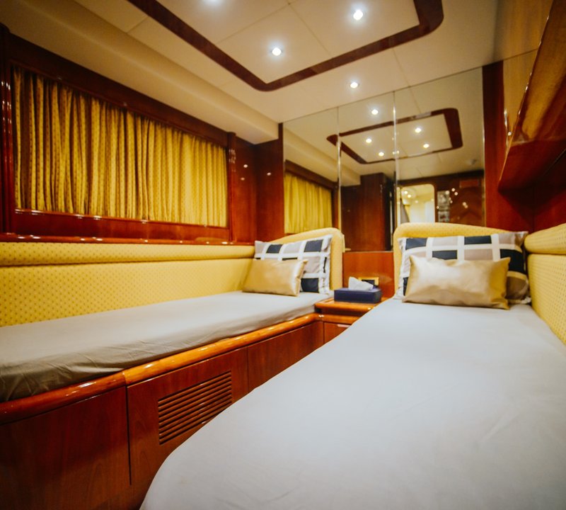 NAWAIMAA - Twin Cabin With Pullman Berth Above – Luxury Yacht Browser ...